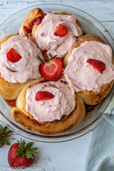 Strawberry Cinnamon Rolls | Precious Core